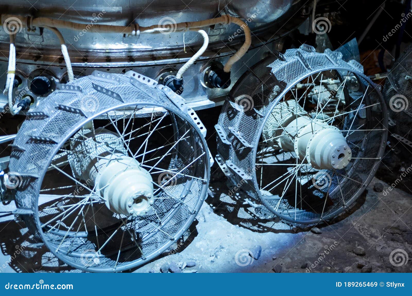 212 Moon Wheels Photos - Free & Royalty-Free Stock Photos from Dreamstime