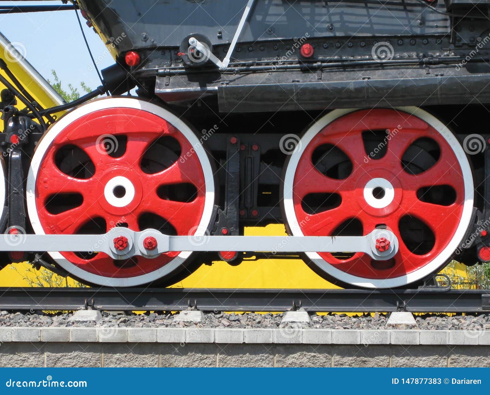 Wheels of Old Fashioned Retro Train Stock Image - Image of rail, black ...