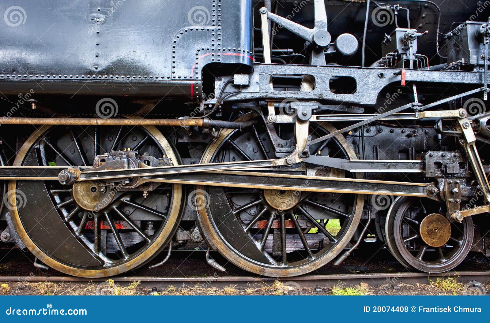 Wheels of steam locomotive stock photo. Image of vintage - 20074408