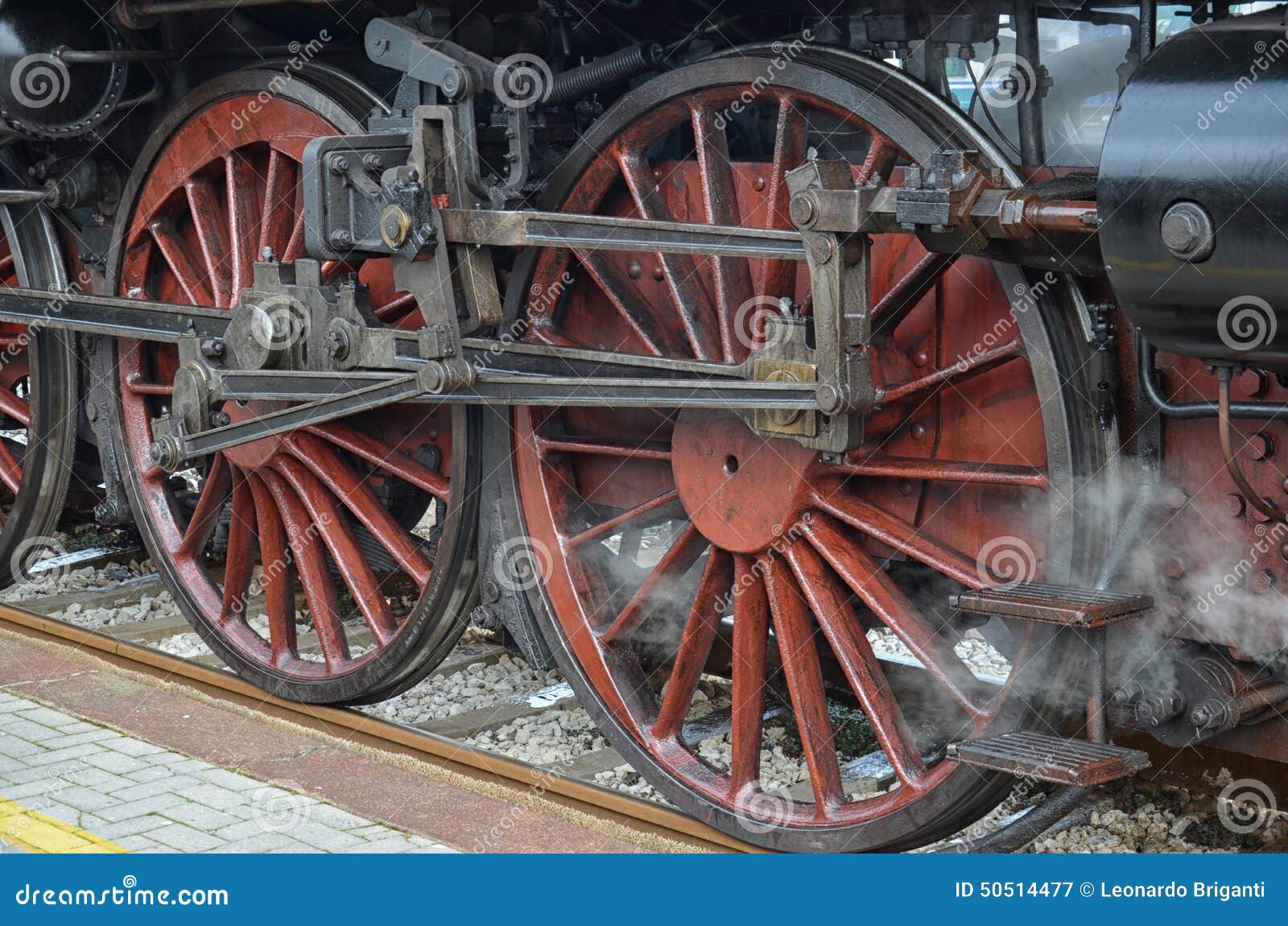 Wheels of steam locomotive stock image. Image of railroad - 50514477