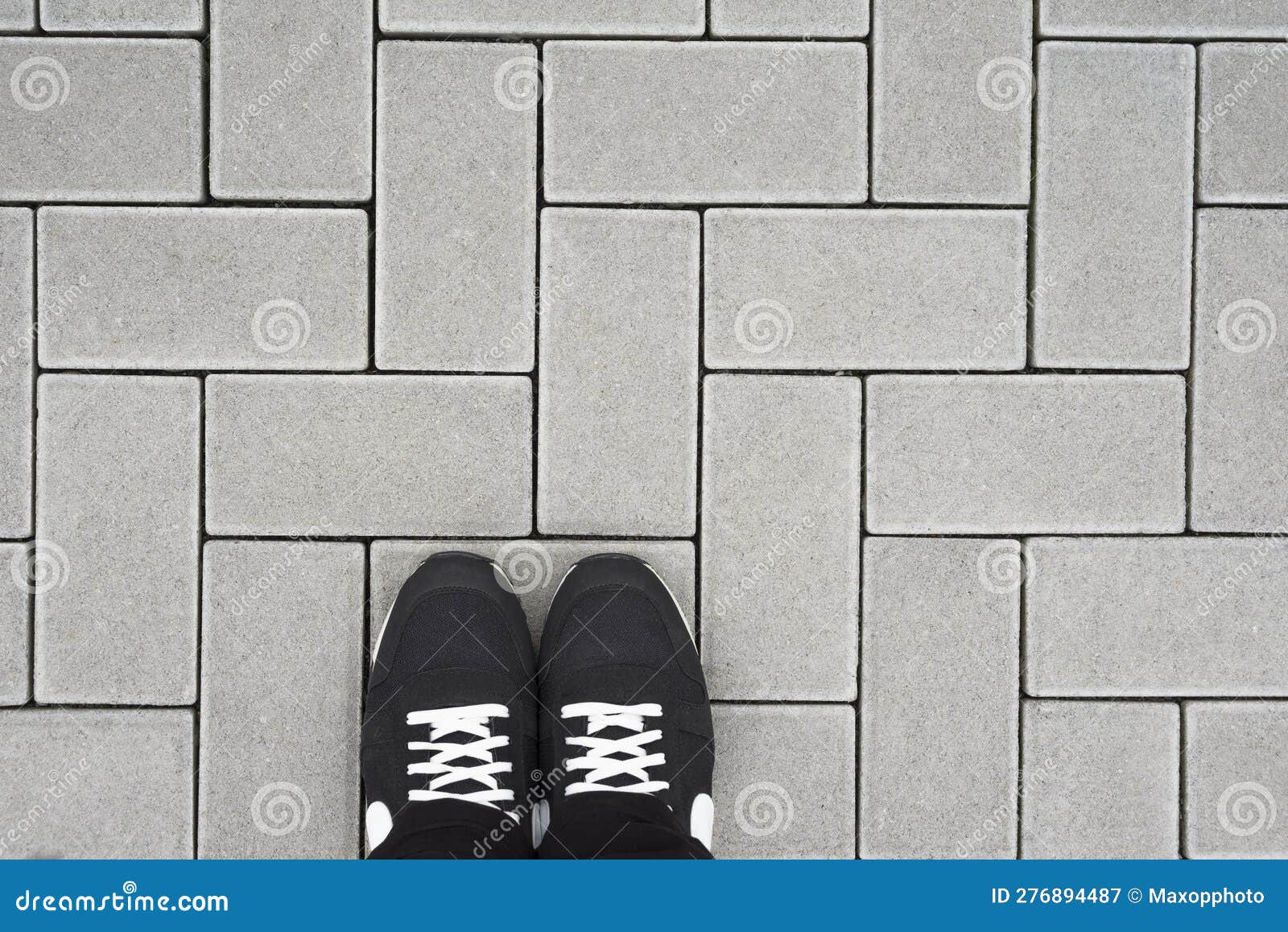 Which Way To Go? Undecisive Concept. Life Complexity Stock Image ...