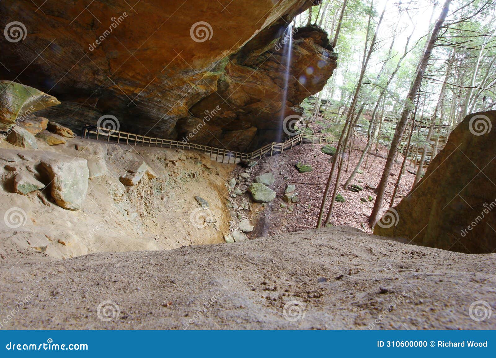 Whispering Cave, Hocking Hills State Park, Ohio Stock Photo - Image of ...