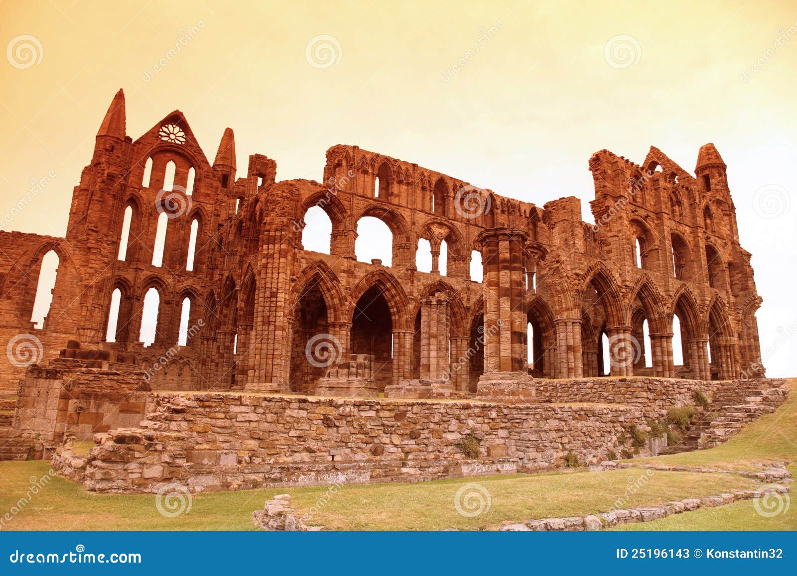 Whitby Abbey castle stock image. Image of north, english - 25196143