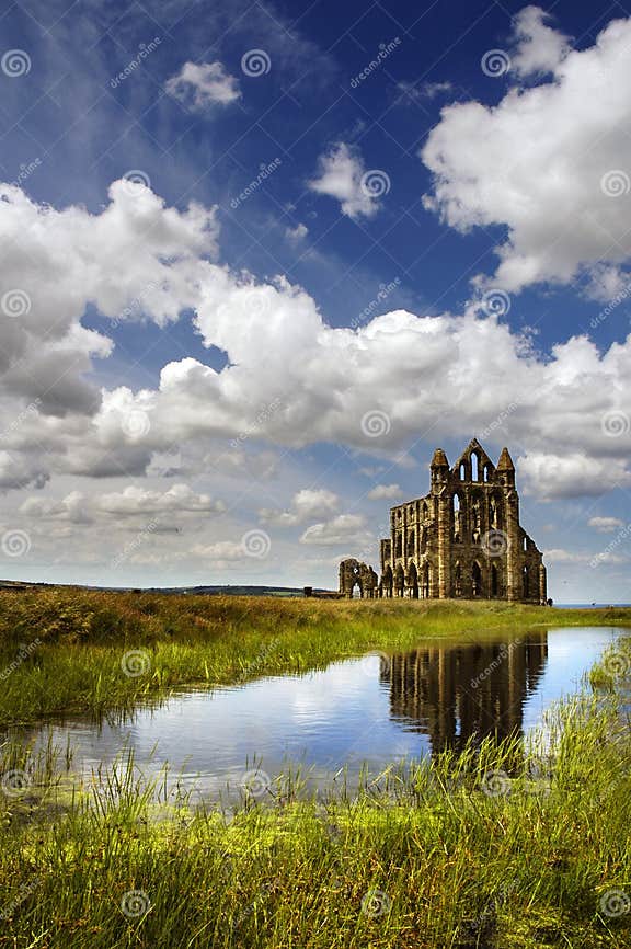 Whitby Abbey on sunny day stock image. Image of verticals - 926765