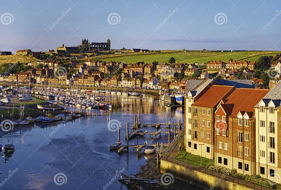 Whitby town and Esk river stock image. Image of north - 11522055