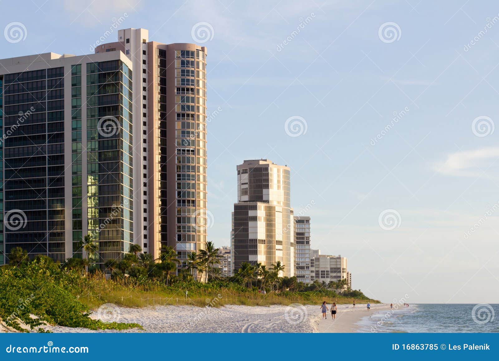 White Beach in Naples, Florida Editorial Image - Image of naples ...