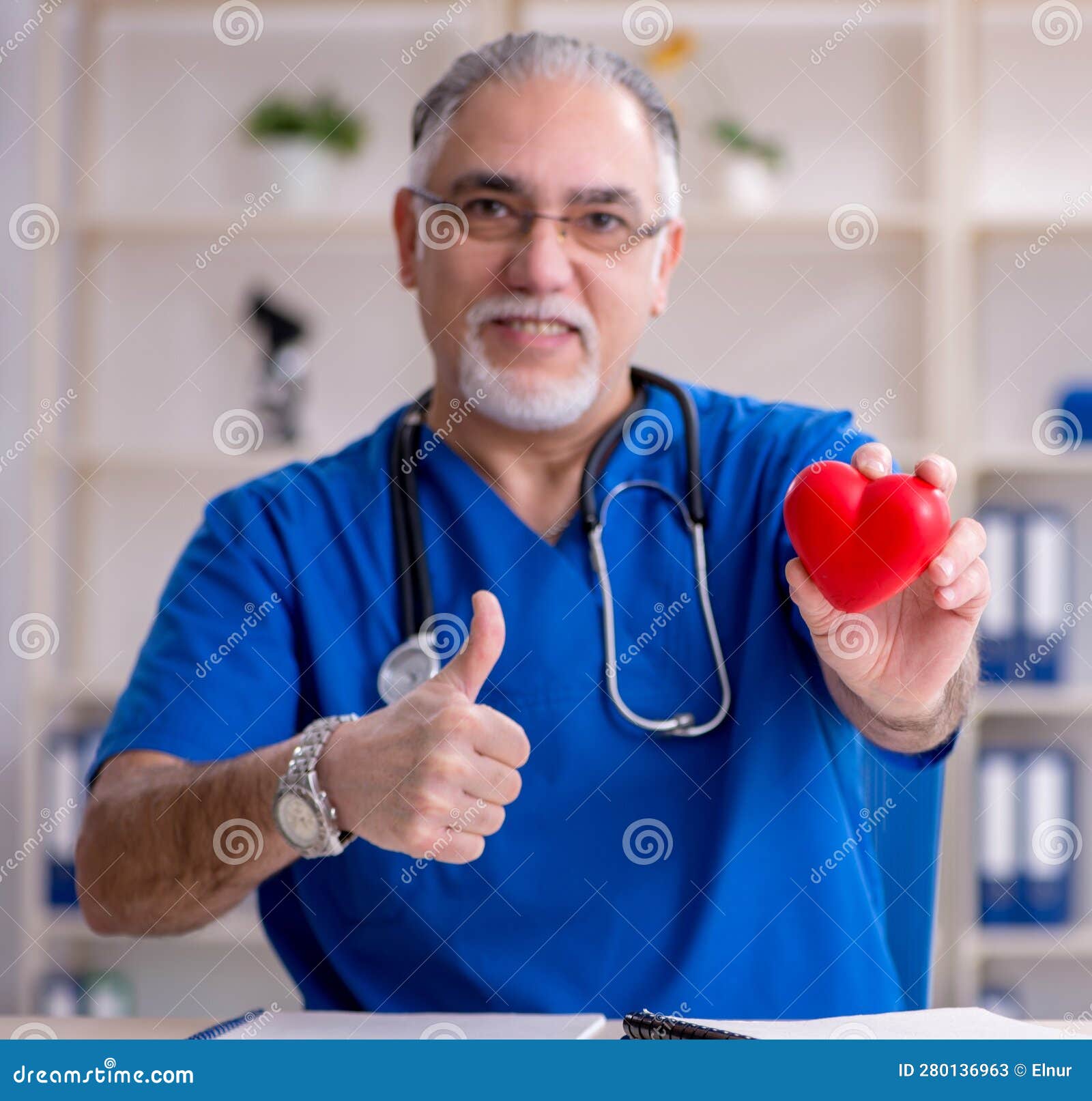 White Bearded Old Doctor Working in Clinic Stock Image - Image of ...