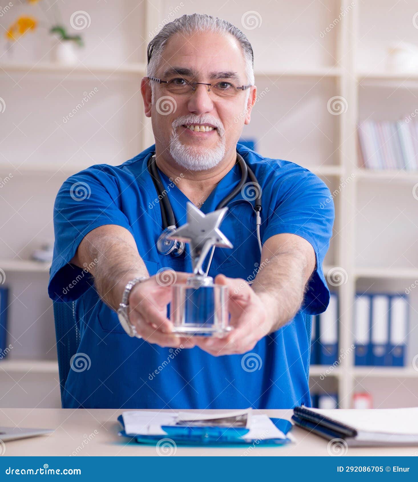 White Bearded Old Doctor Working in Clinic Stock Image - Image of ...