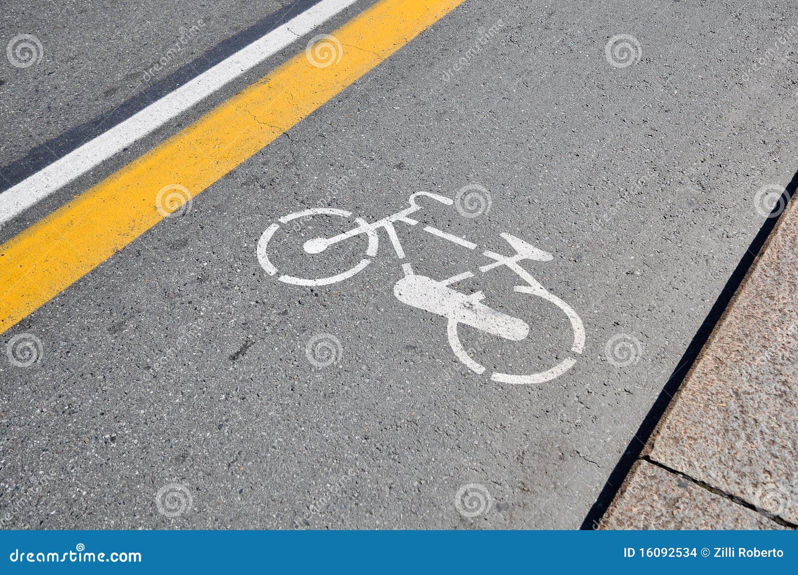 White Bicycle Sign Painted on a Street Stock Photo - Image of symbol ...