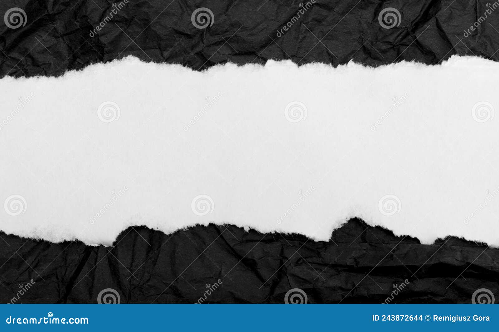 White Blank Note on Crinkled Notice Board Stock Photo - Image of list ...