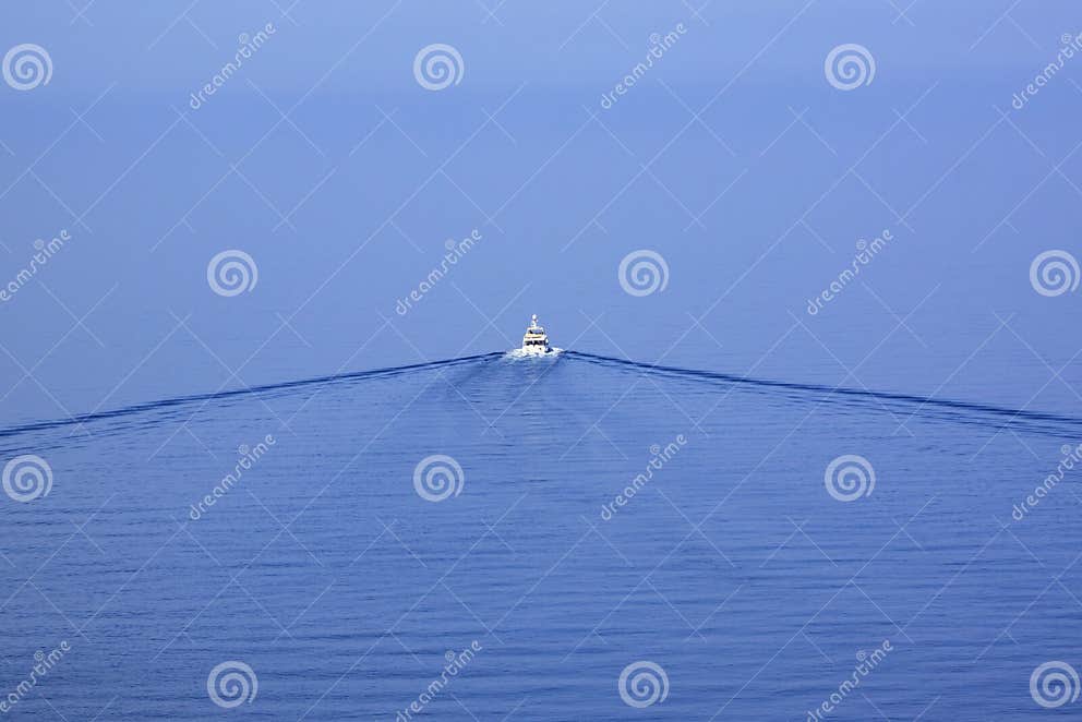 White Boat in the Middle of V Shape Wave Stock Image - Image of blue ...