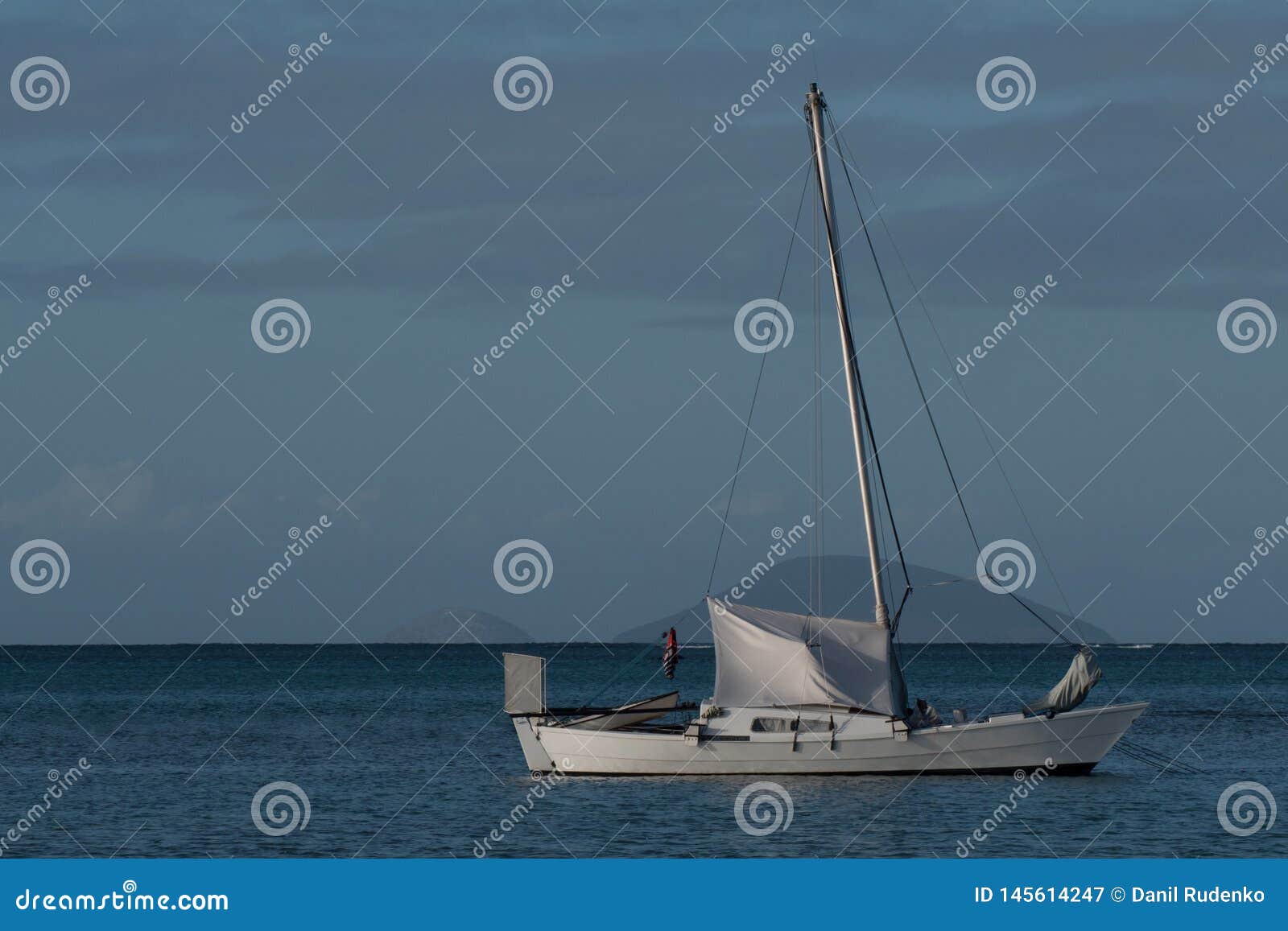A yacht setting sail stock image. Image of sail, blue - 145614247