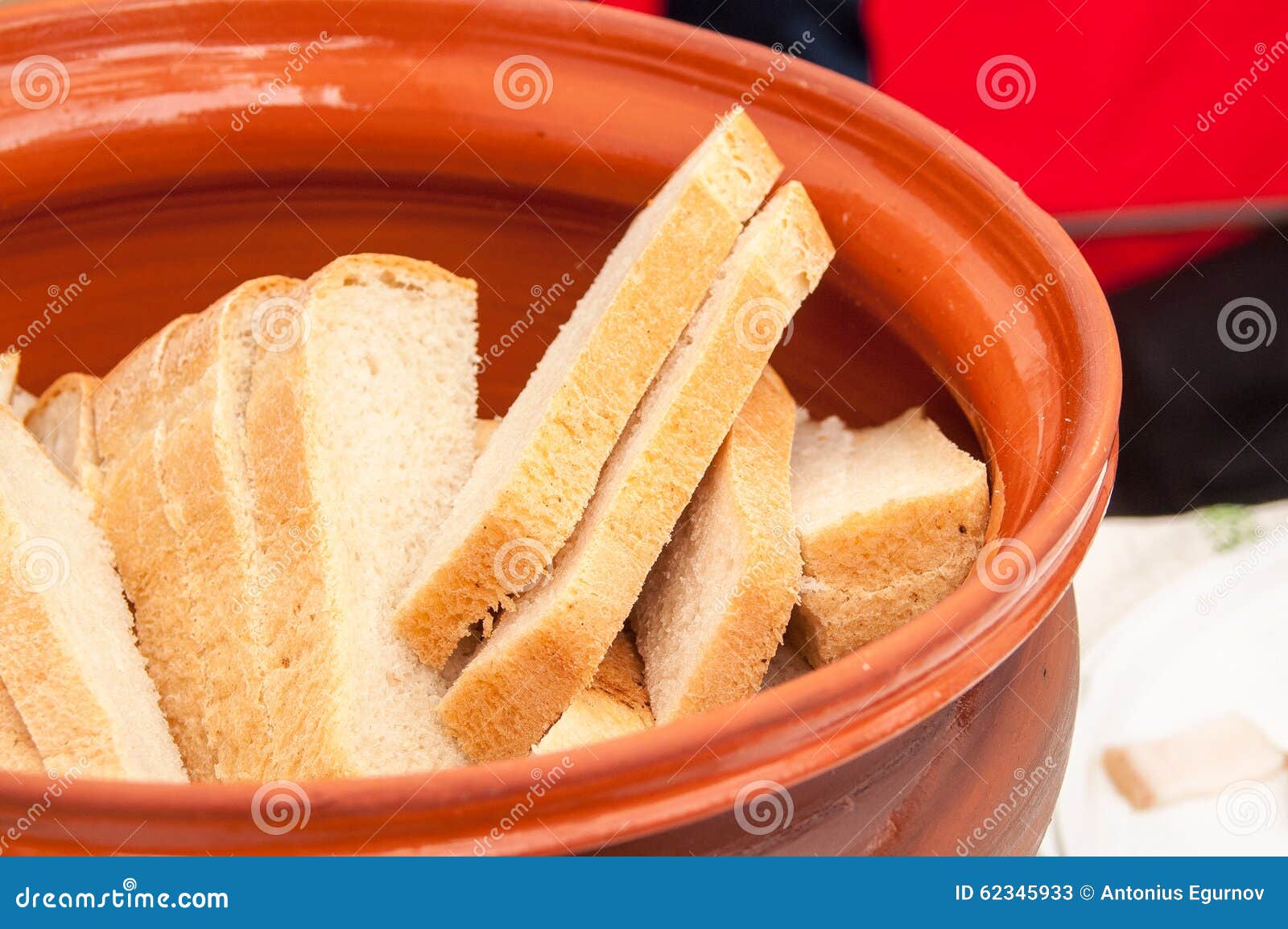 White Bread Lying in the Clay Pot Stock Image - Image of lebanon, eggs ...