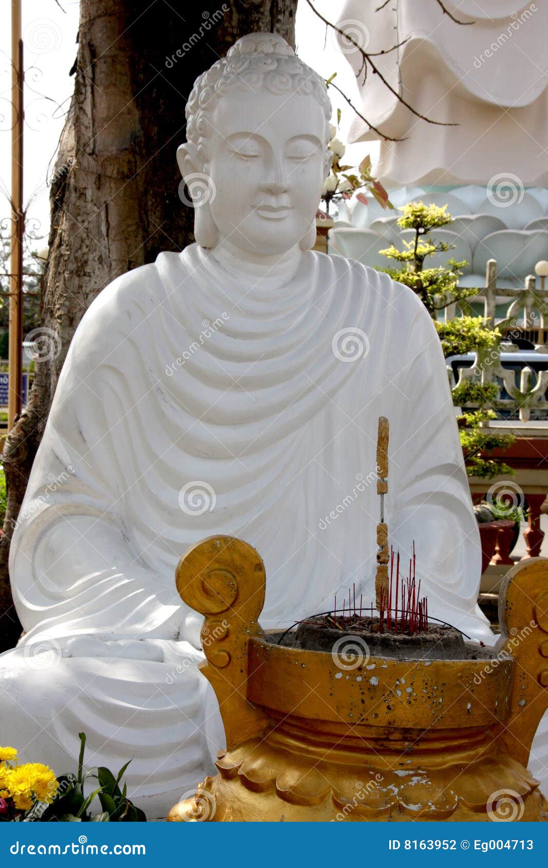 White Buddha Statue At Phasornkaew Temple Royalty-Free Stock Image ...