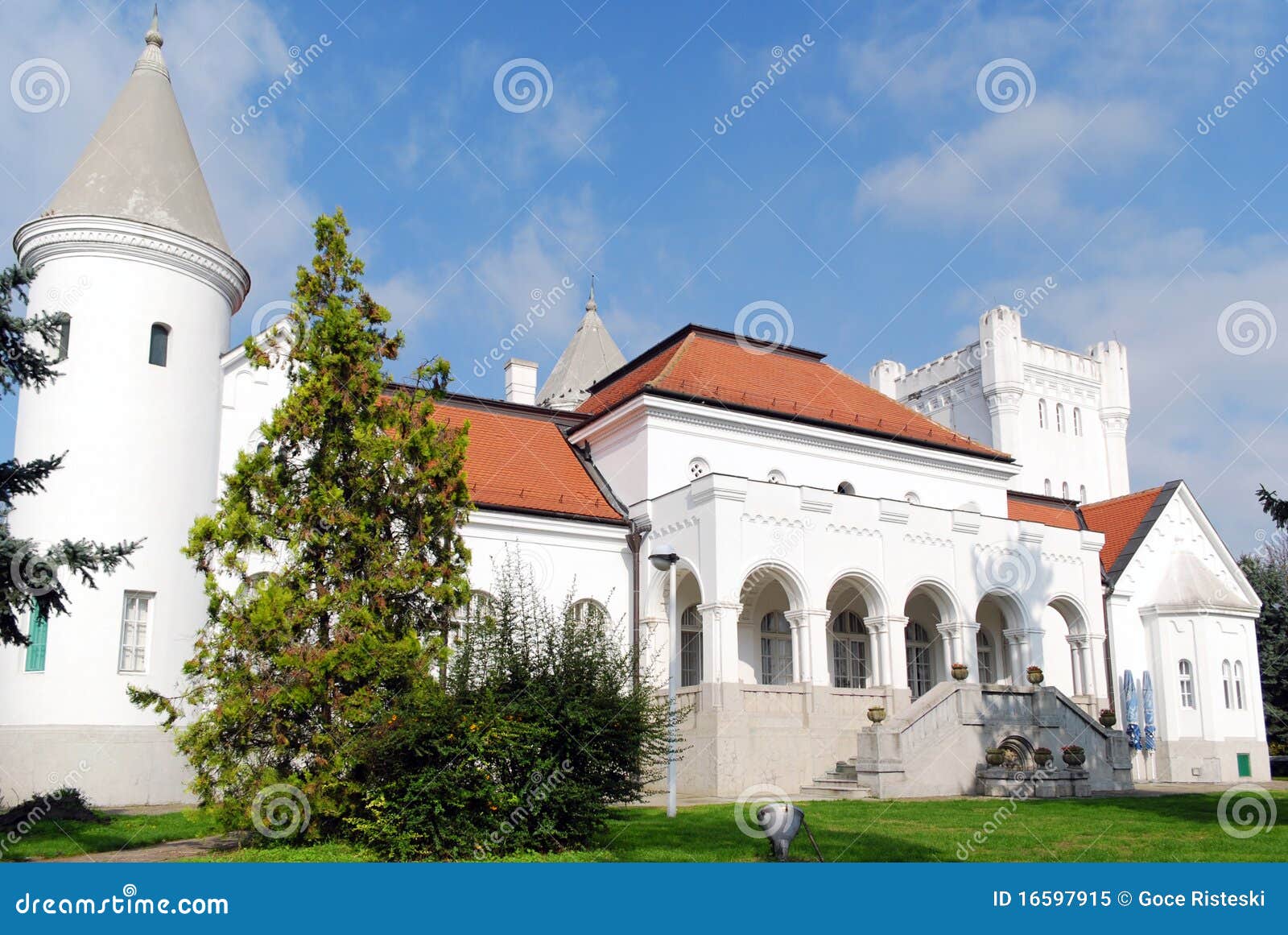 White castle stock image. Image of architecture, landmark - 16597915