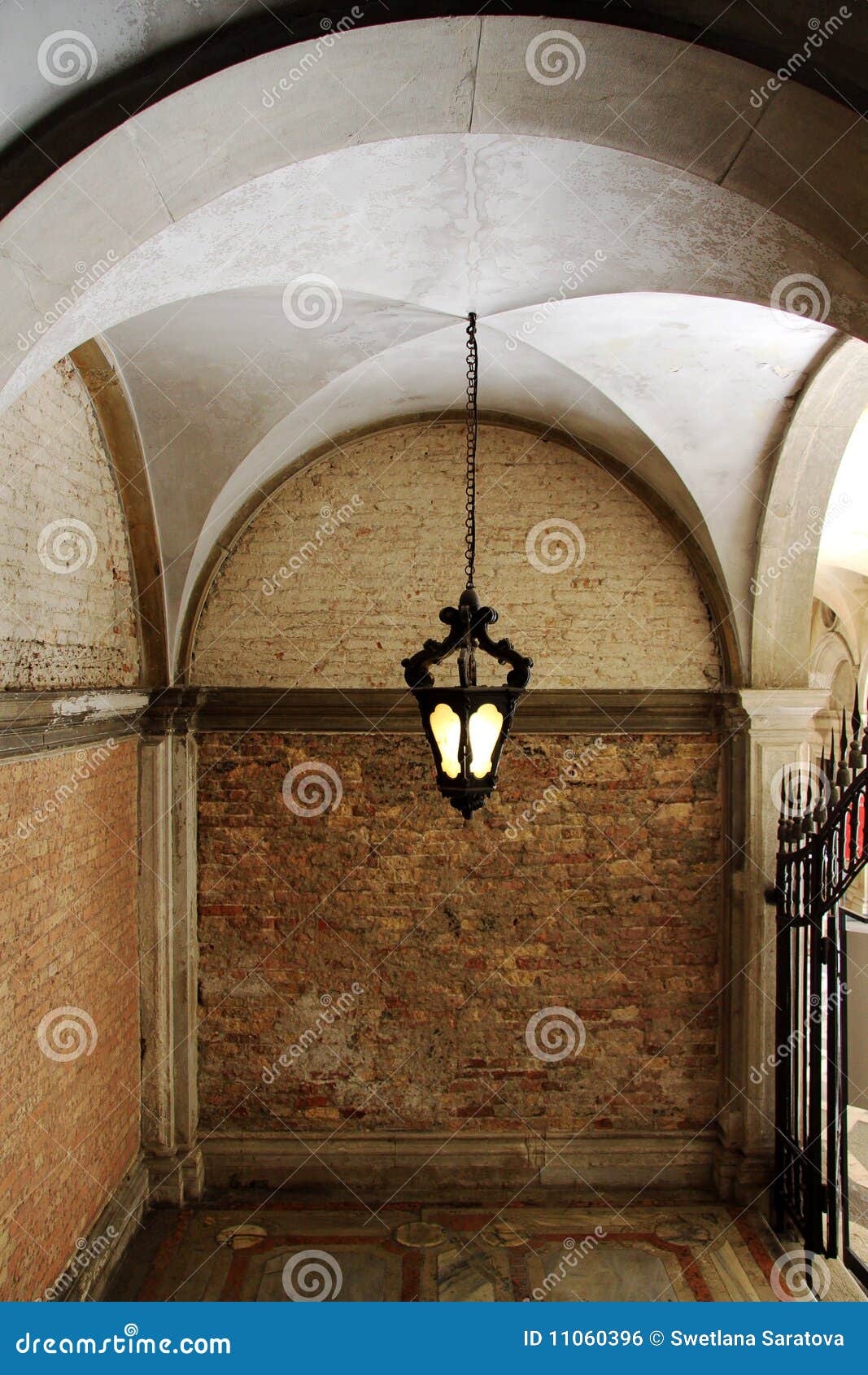 White Ceiling of Arches with a Lamp Stock Photo - Image of city, arch ...