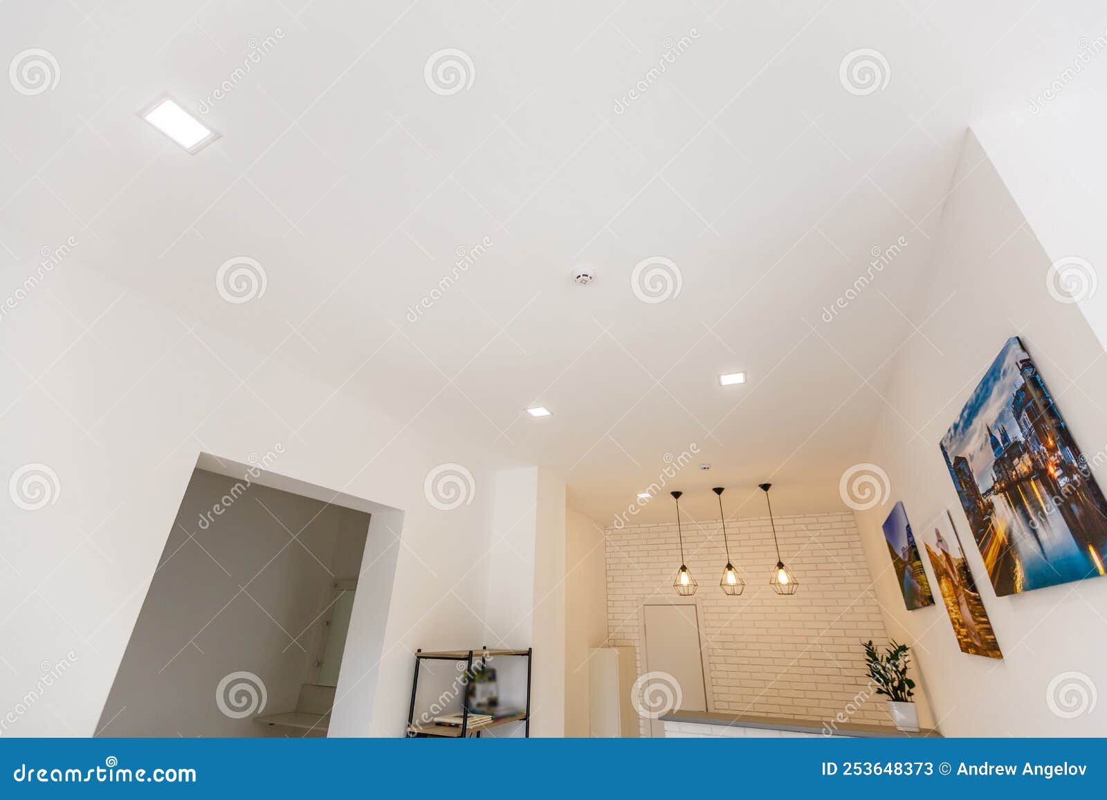 White Ceiling with Spot Lights in Room Stock Image - Image of white ...