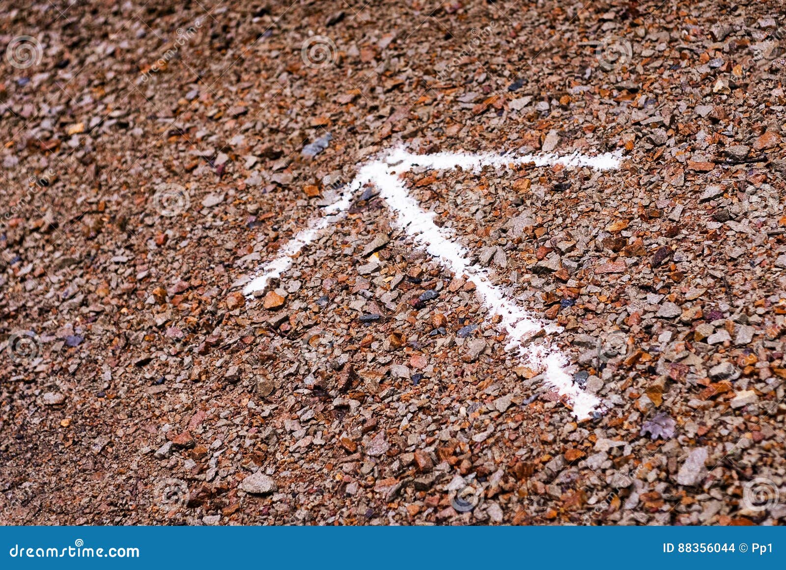 White Chalk Arrow Direction Mark on Natural Stones Stock Photo - Image ...