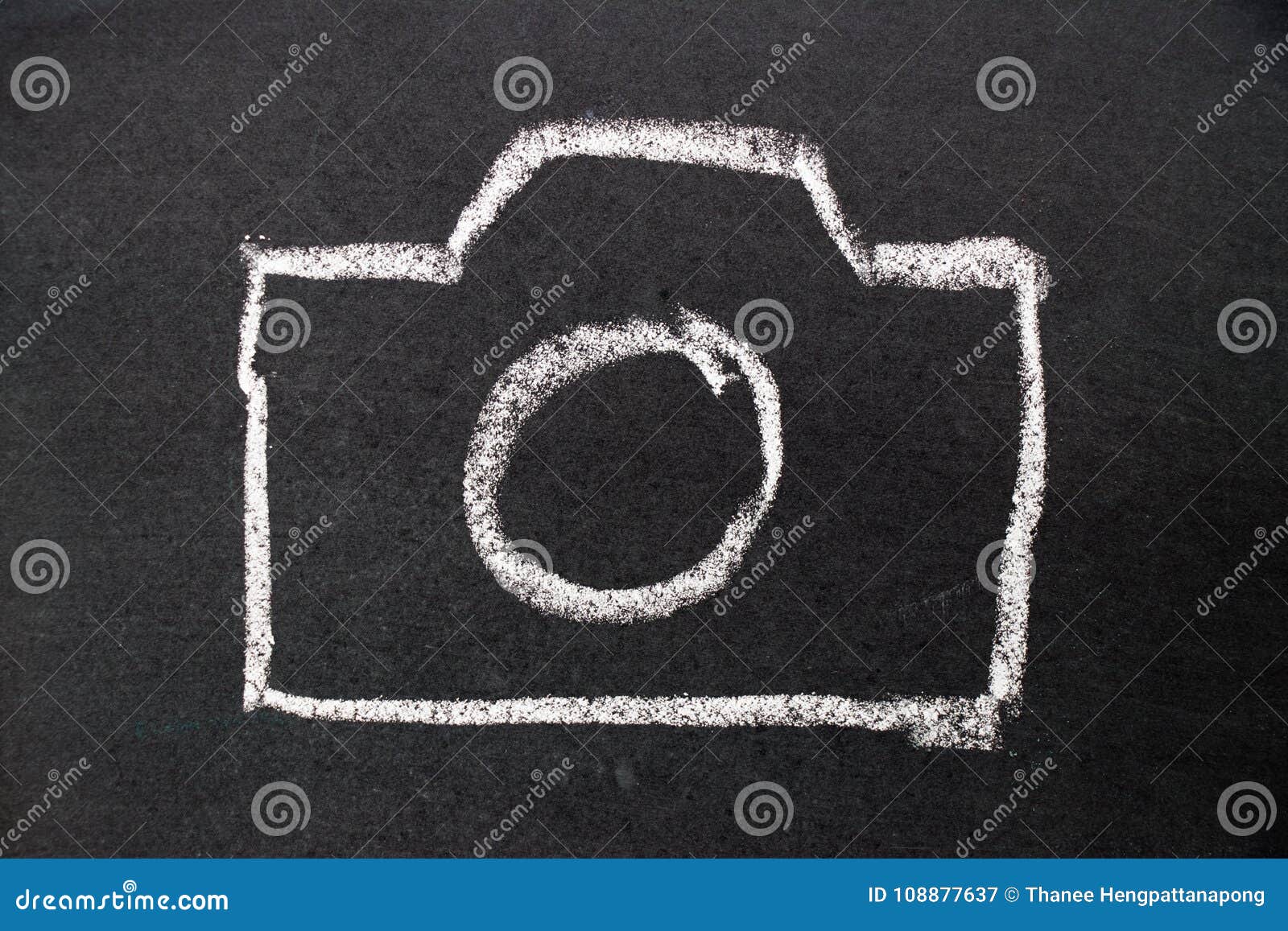 White Chalk Hand Drawing As Camera Icon on Black Board Stock Image ...