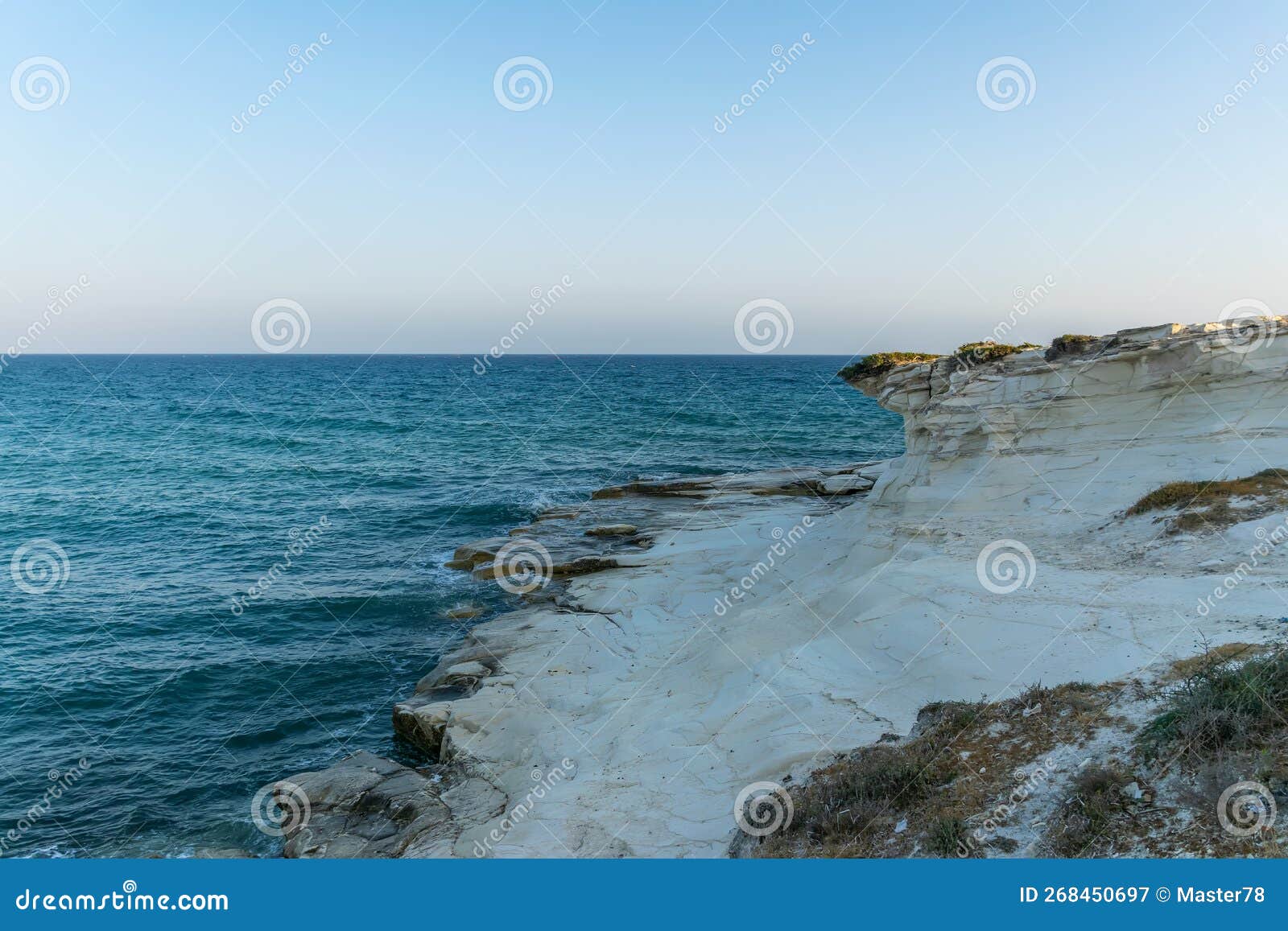 White Cliffs Beach on the Island Stock Image - Image of nature, cliffs ...