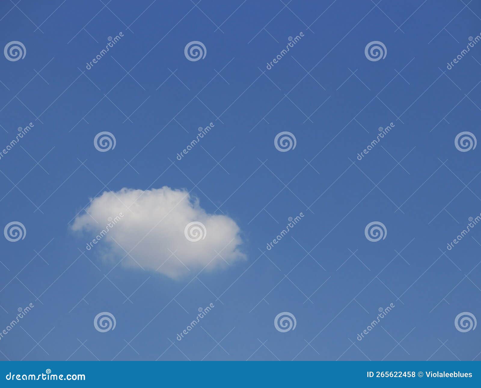 White Cloud Floating through the Sky. Stock Photo - Image of cloudscape ...