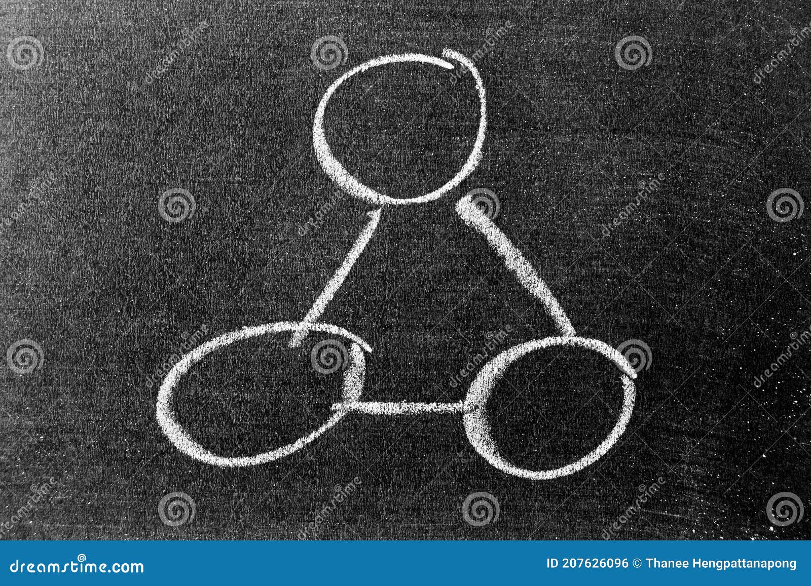 White Chalk Hand Drawing In Three Circle Link With Line Shape On Black ...
