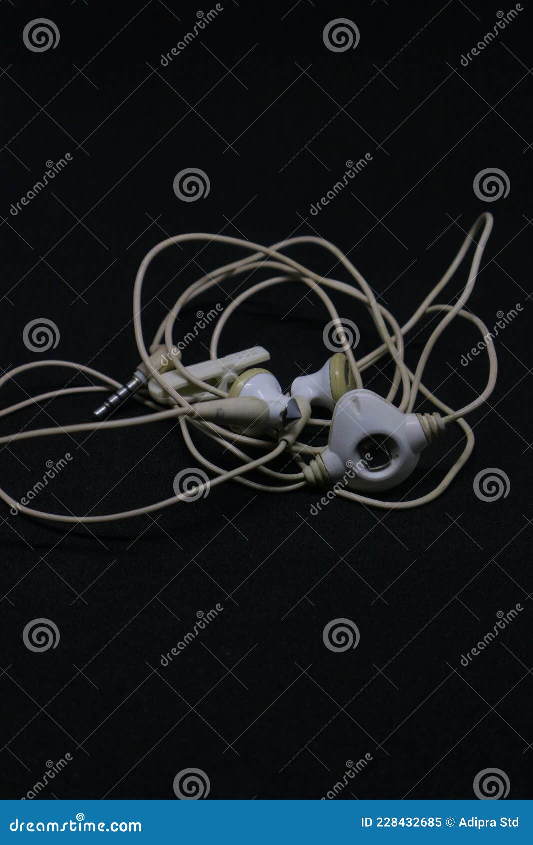 White Color of Earphone with Messy Cable Stock Image - Image of screen ...