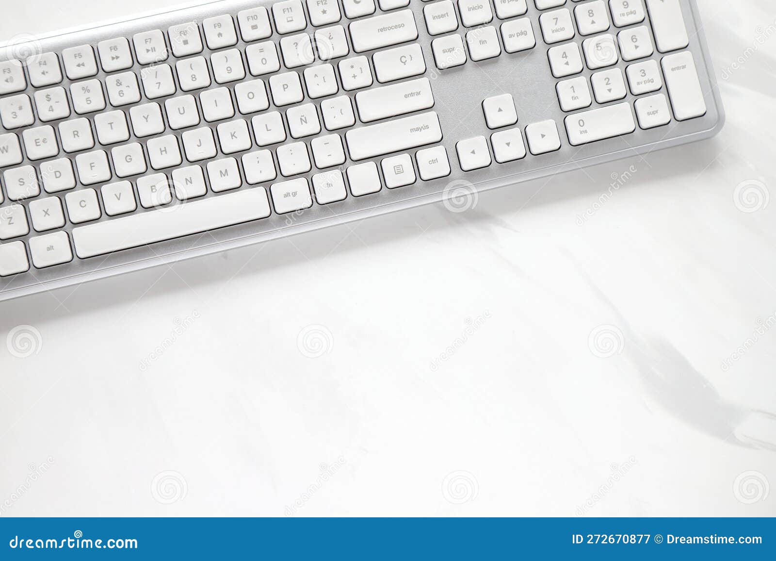 White Computer Keyboard, Office Background Stock Image - Image of ...