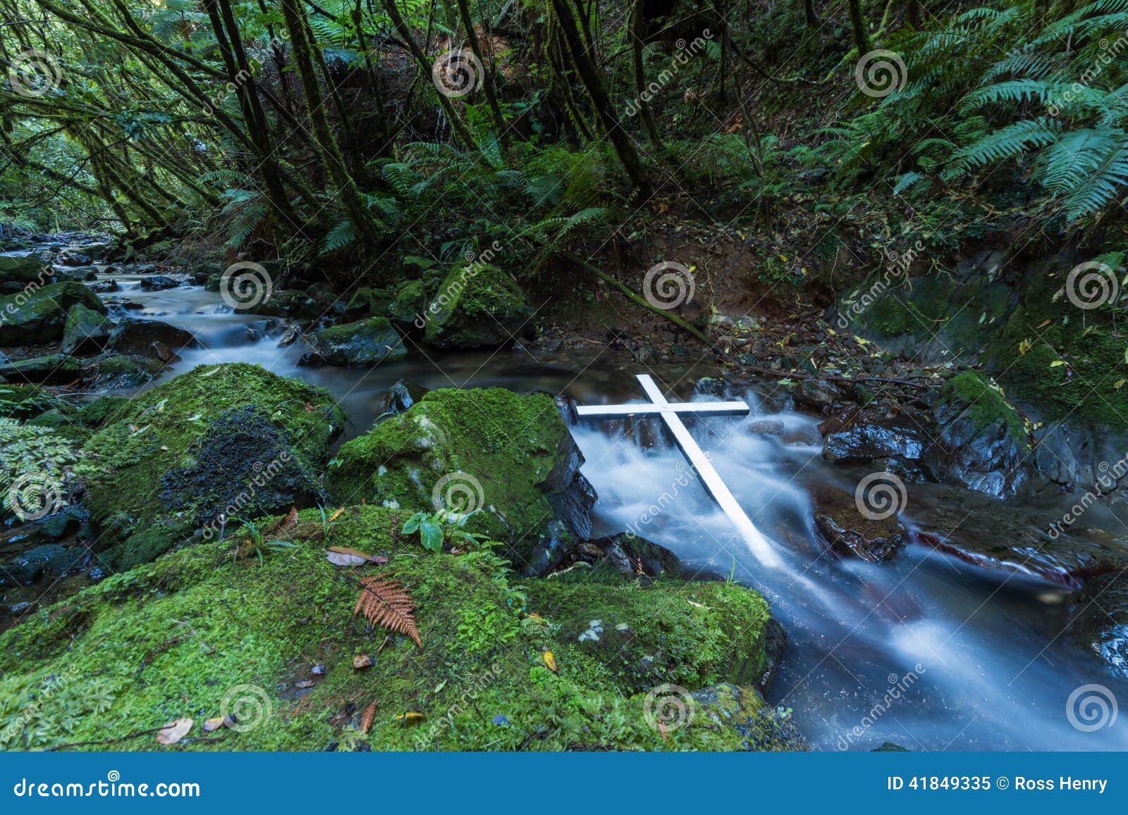 White Cross Stream stock image. Image of stone, outdoor - 41849335