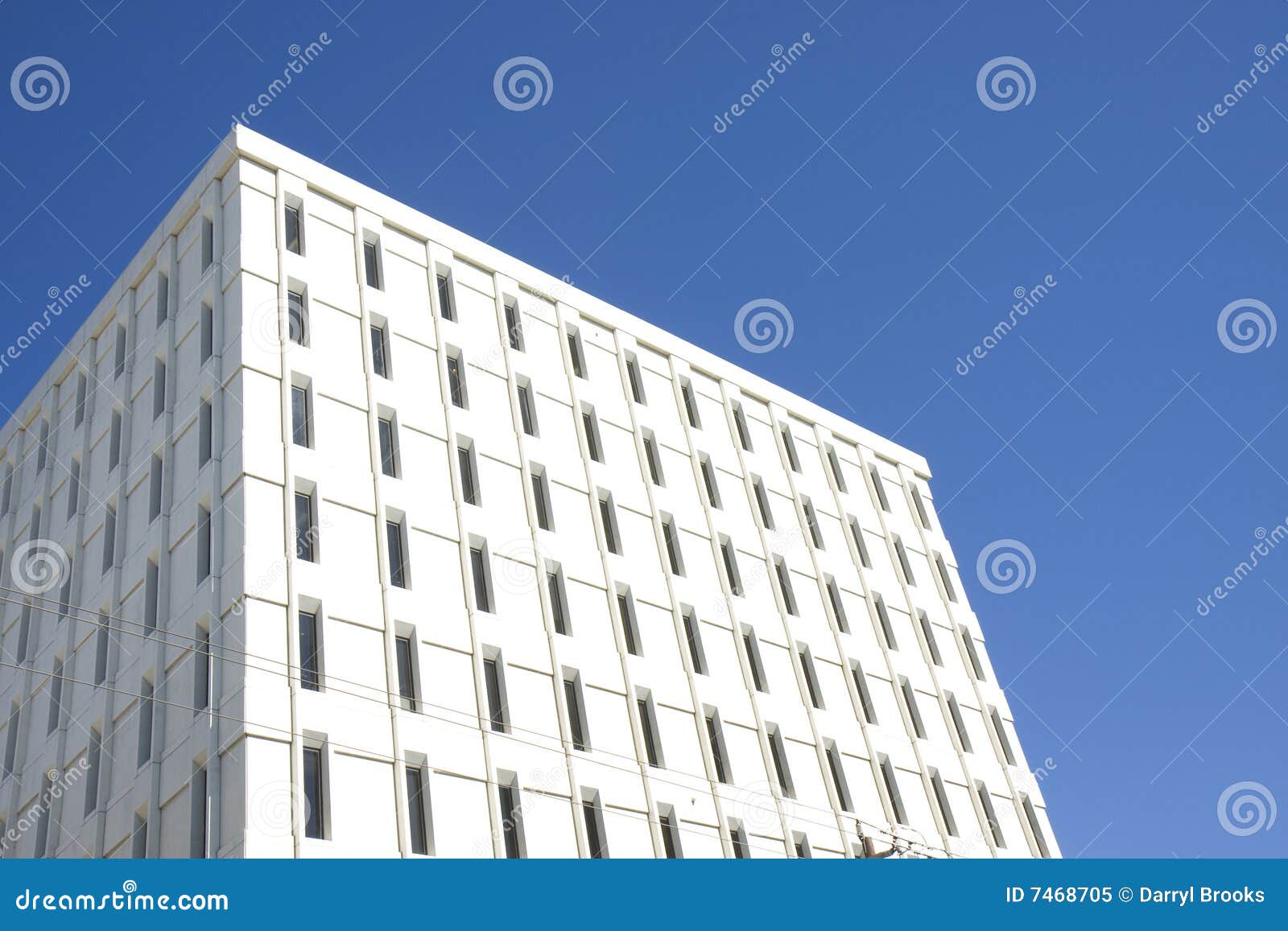 White Cube Building stock image. Image of pattern, reflections - 7468705