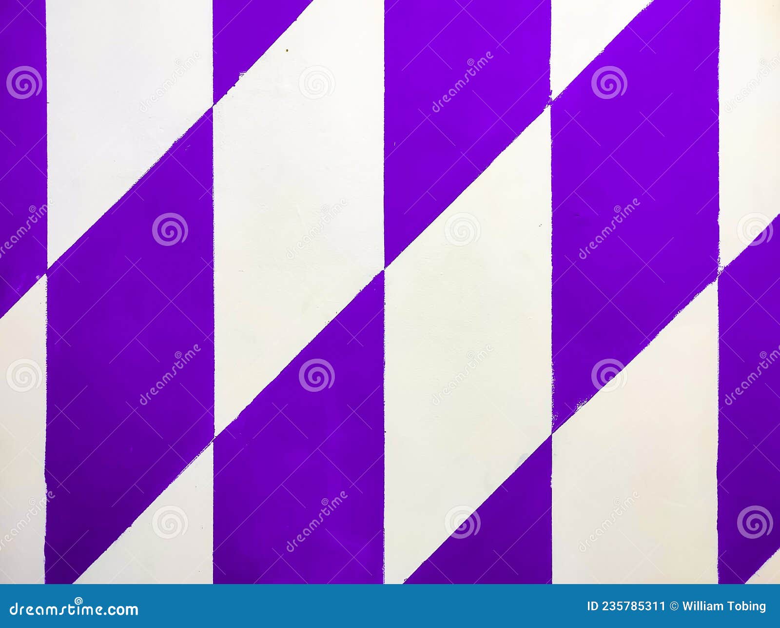 Horizontal Mix Slash Line Pattern on Wall Stock Image - Image of white ...