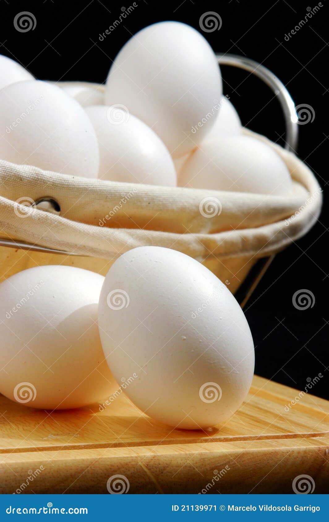 White eggs stock image. Image of oval, basket, white - 21139971