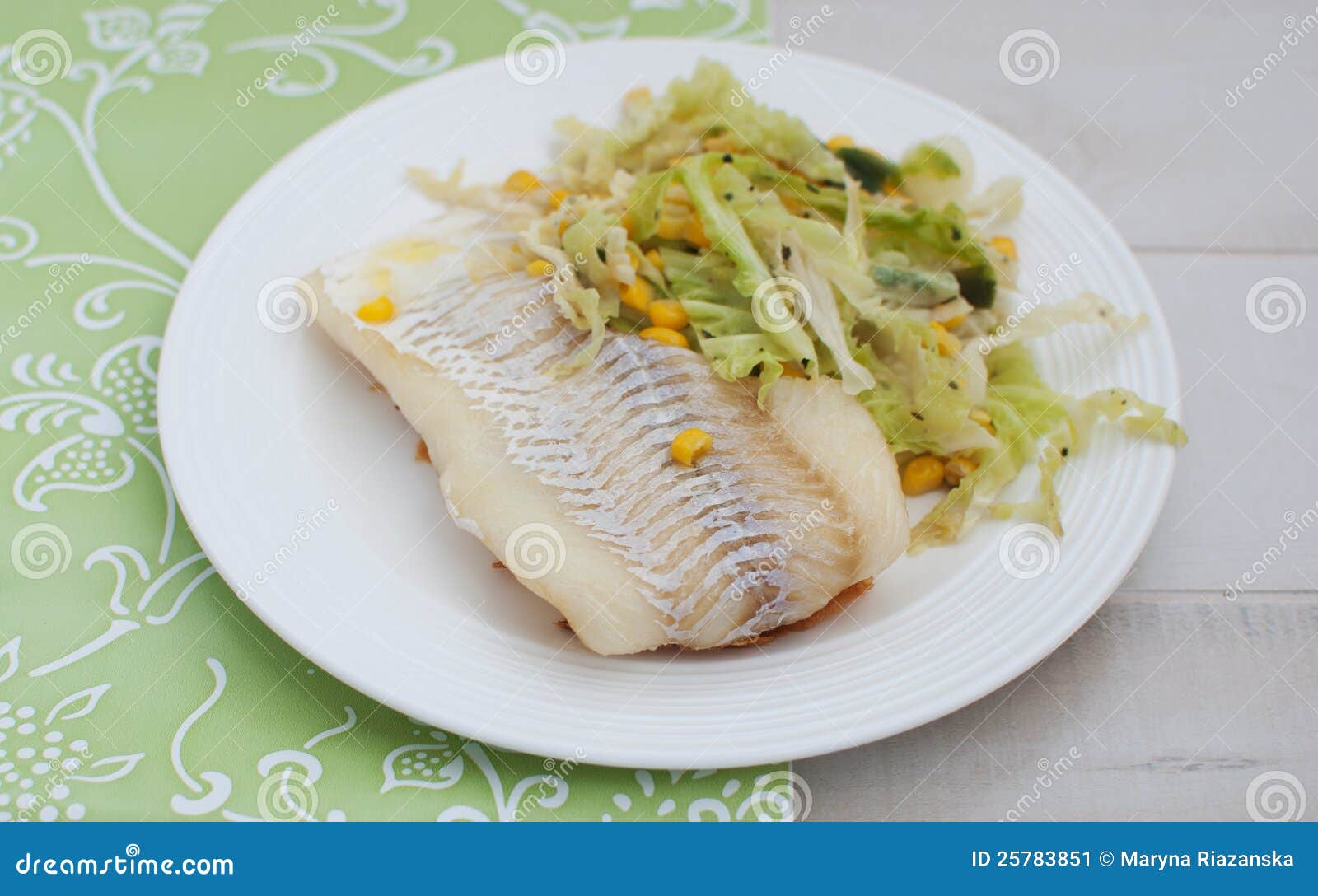 White Fish Fillet with Salad Stock Image - Image of fish, pollock: 25783851