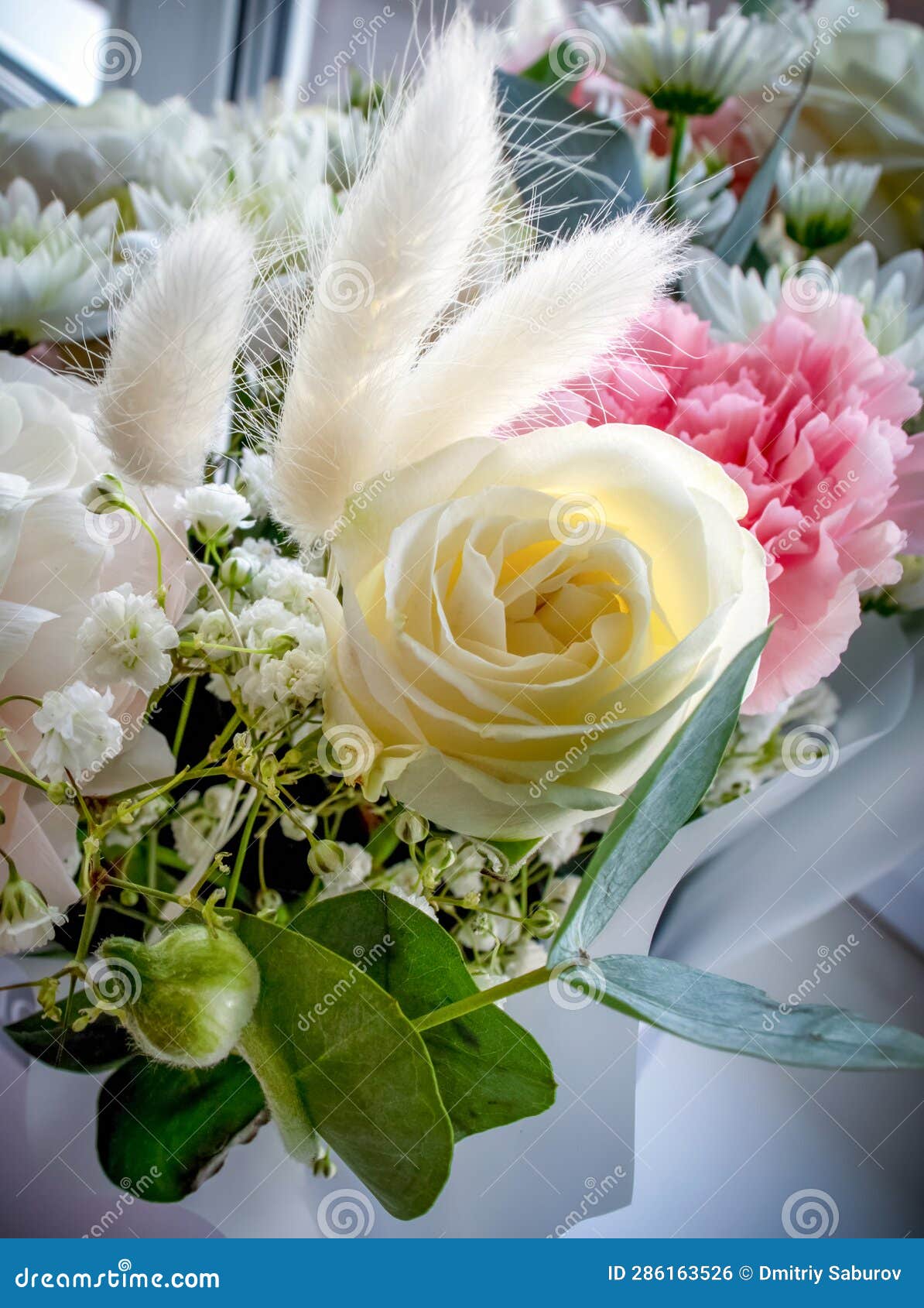 White Flowers Ranunculus, Lagurus and Gypsophila Stock Photo - Image of ...