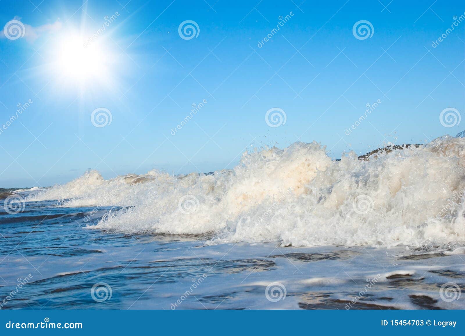 White Foam on Wave Crest. Evening Beach. Stock Image - Image of lagoon ...