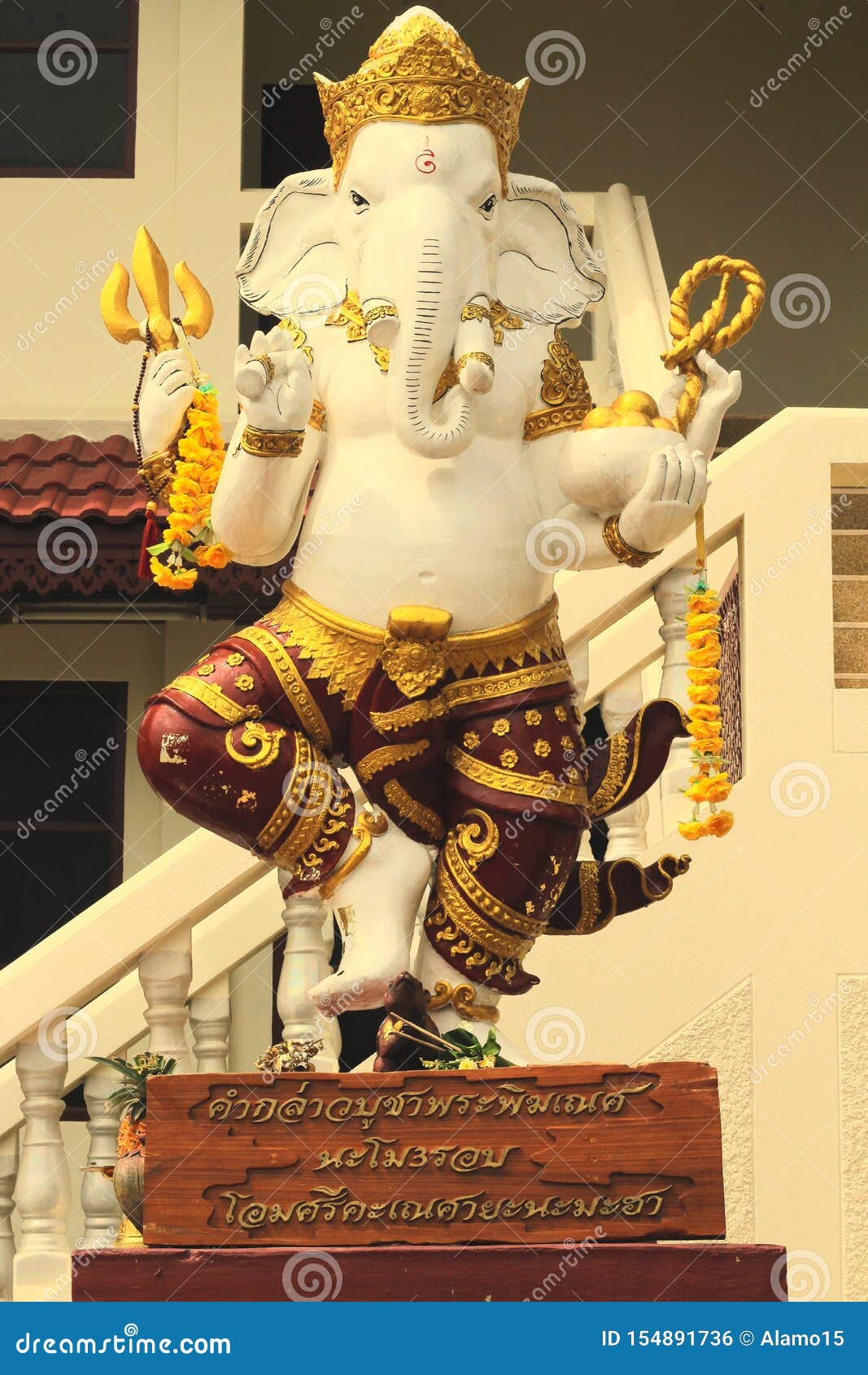 Ganesh Statue, Hindu God Lord Ganesh. Stock Photo - Image of culture ...