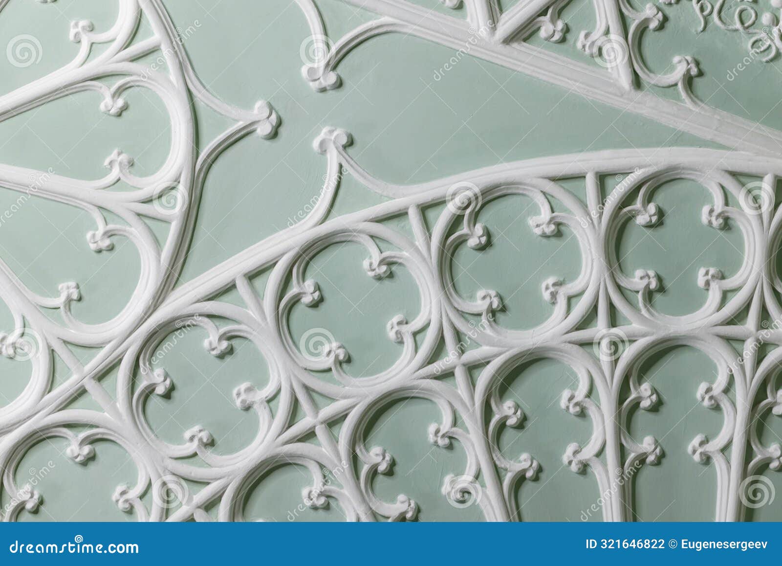 White Gypsum Bas-relief Ceiling Design Decoration in Gothic Style Stock ...