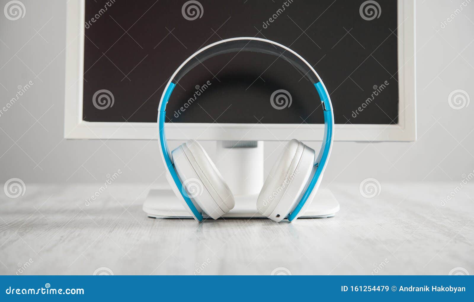 White Headphones with a Computer. Business Desk Stock Image - Image of ...