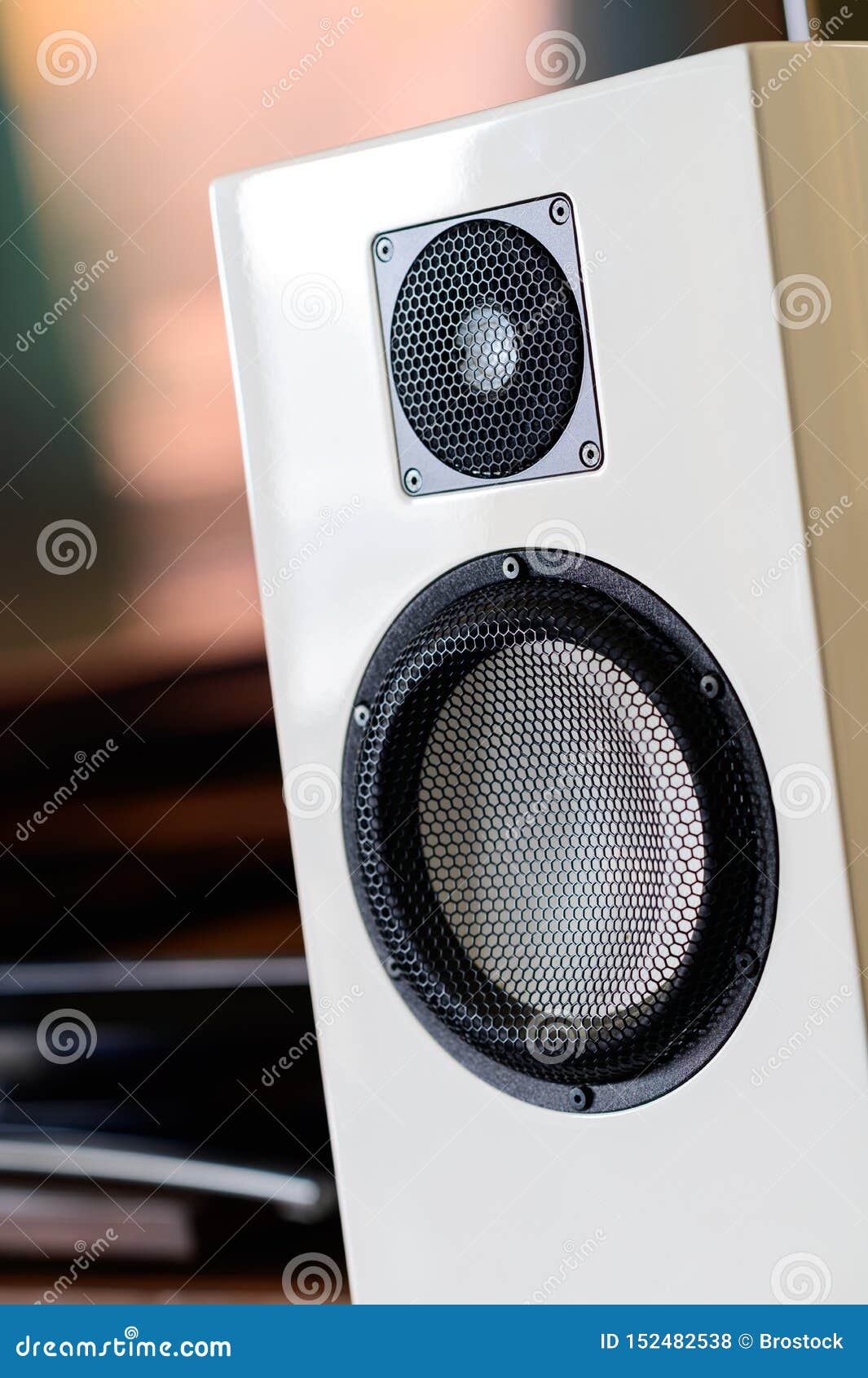White Hifi Loud Speaker Box Stock Photo - Image of speakers, monitor ...