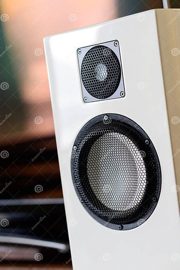 White Hifi Loud Speaker Box Stock Photo - Image of speakers, monitor ...