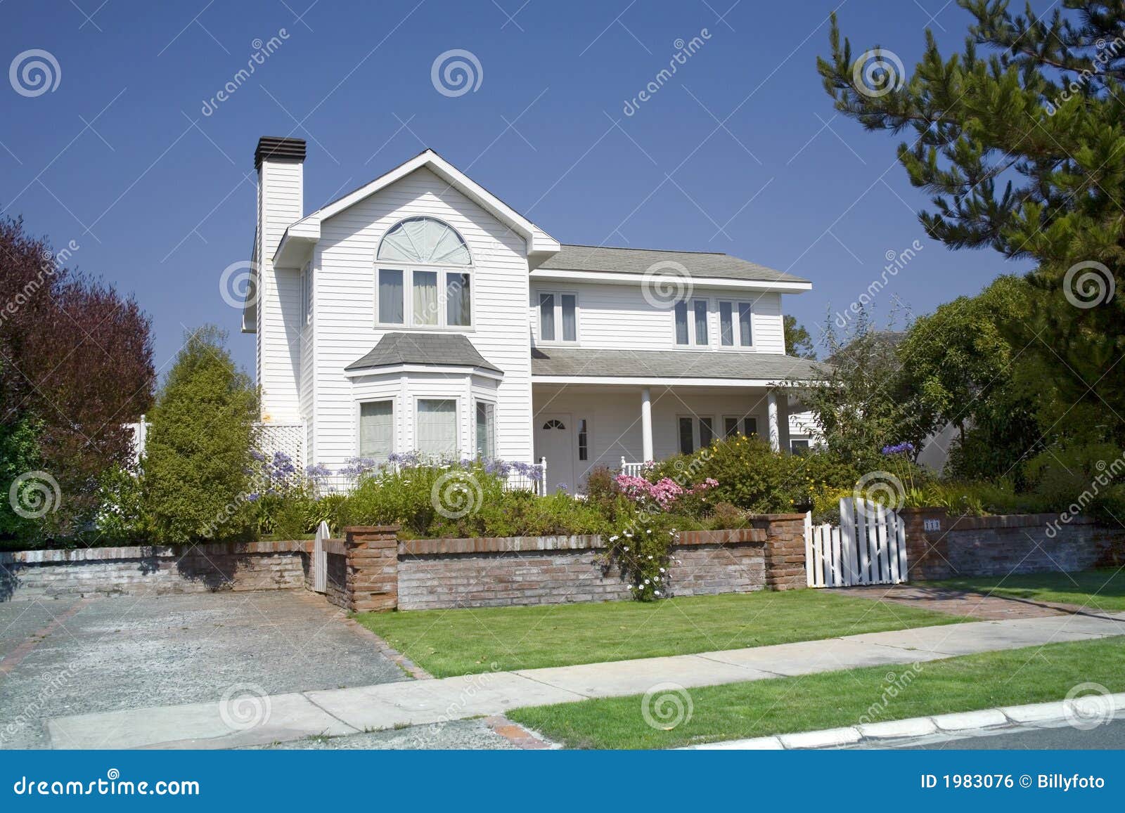 White house stock photo. Image of green, colorful, beautiful - 1983076
