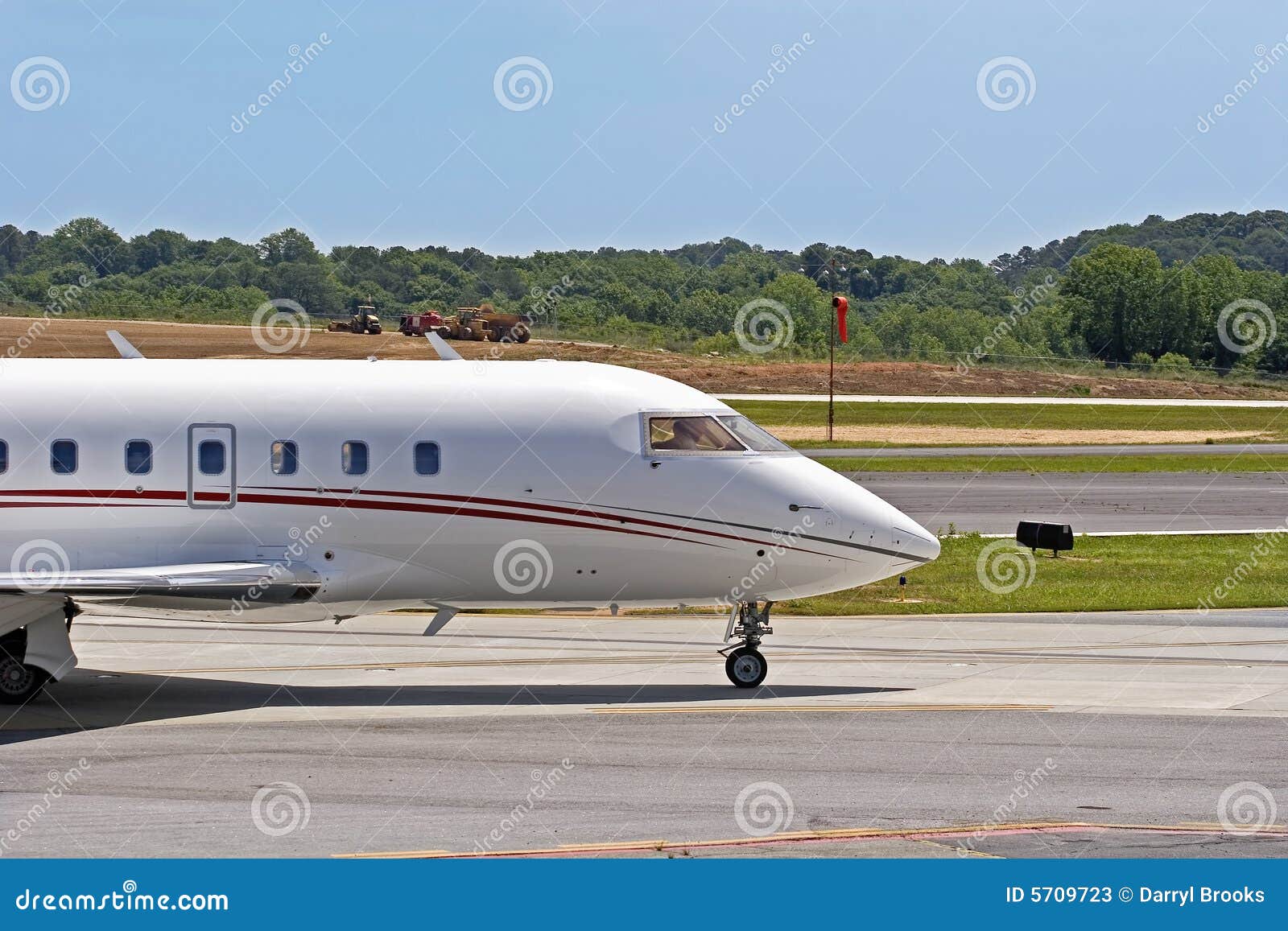 White Jet Approaching Runway Stock Image - Image of departure, airplane ...