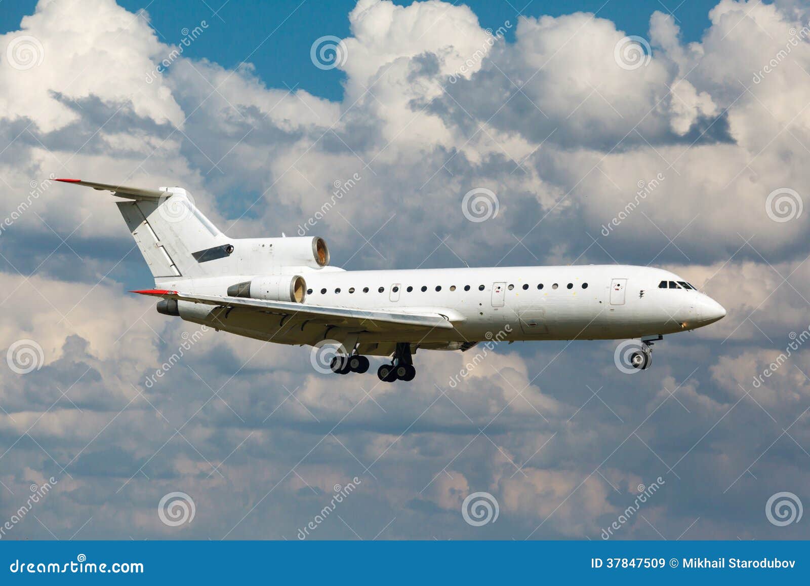 White Jet Passenger Aircraft Stock Image - Image of boarding, punctual ...
