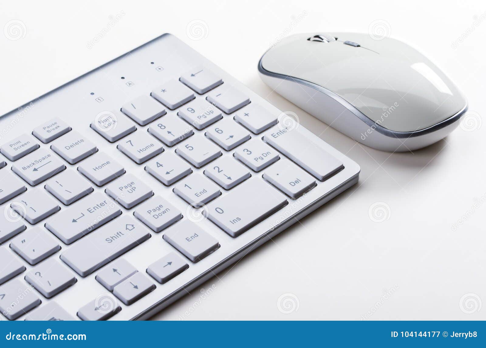 White Keyboard and Mouse Close-up Stock Image - Image of orders, notes ...