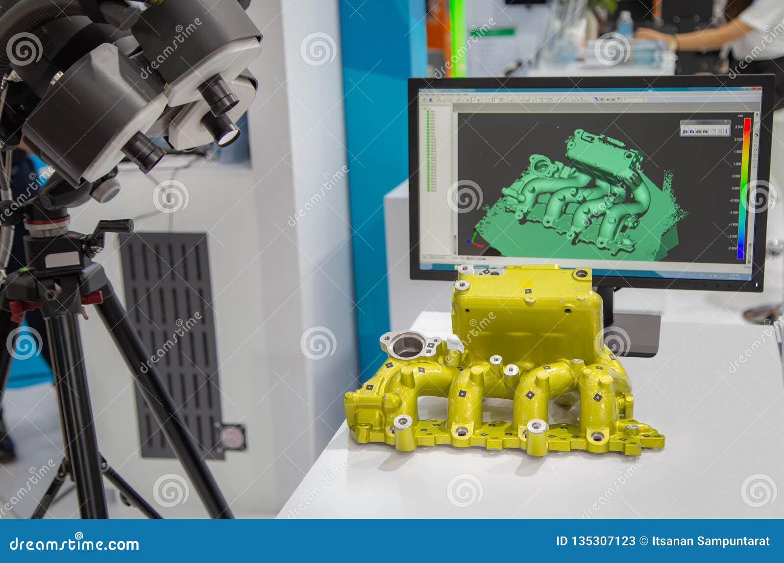 White Light Scanner Manufacturing System Stock Image - Image of ...