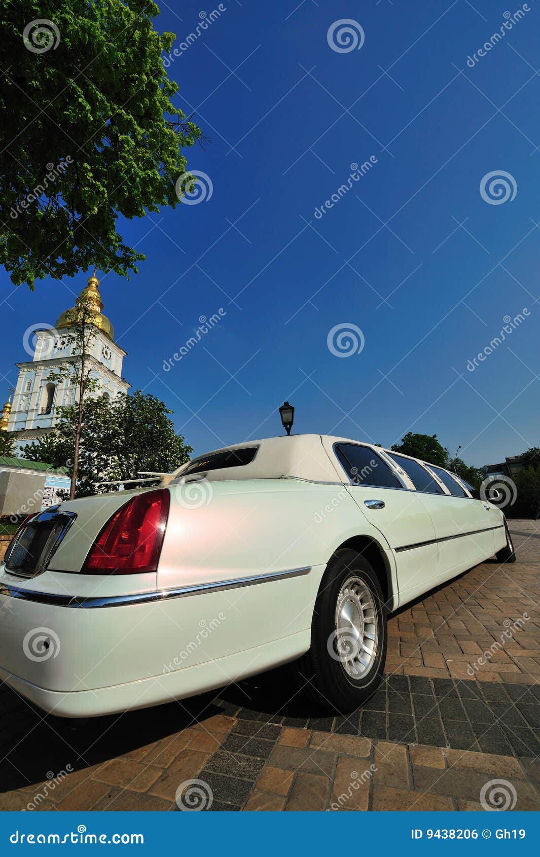 White limousine stock photo. Image of white, limousine - 9438206