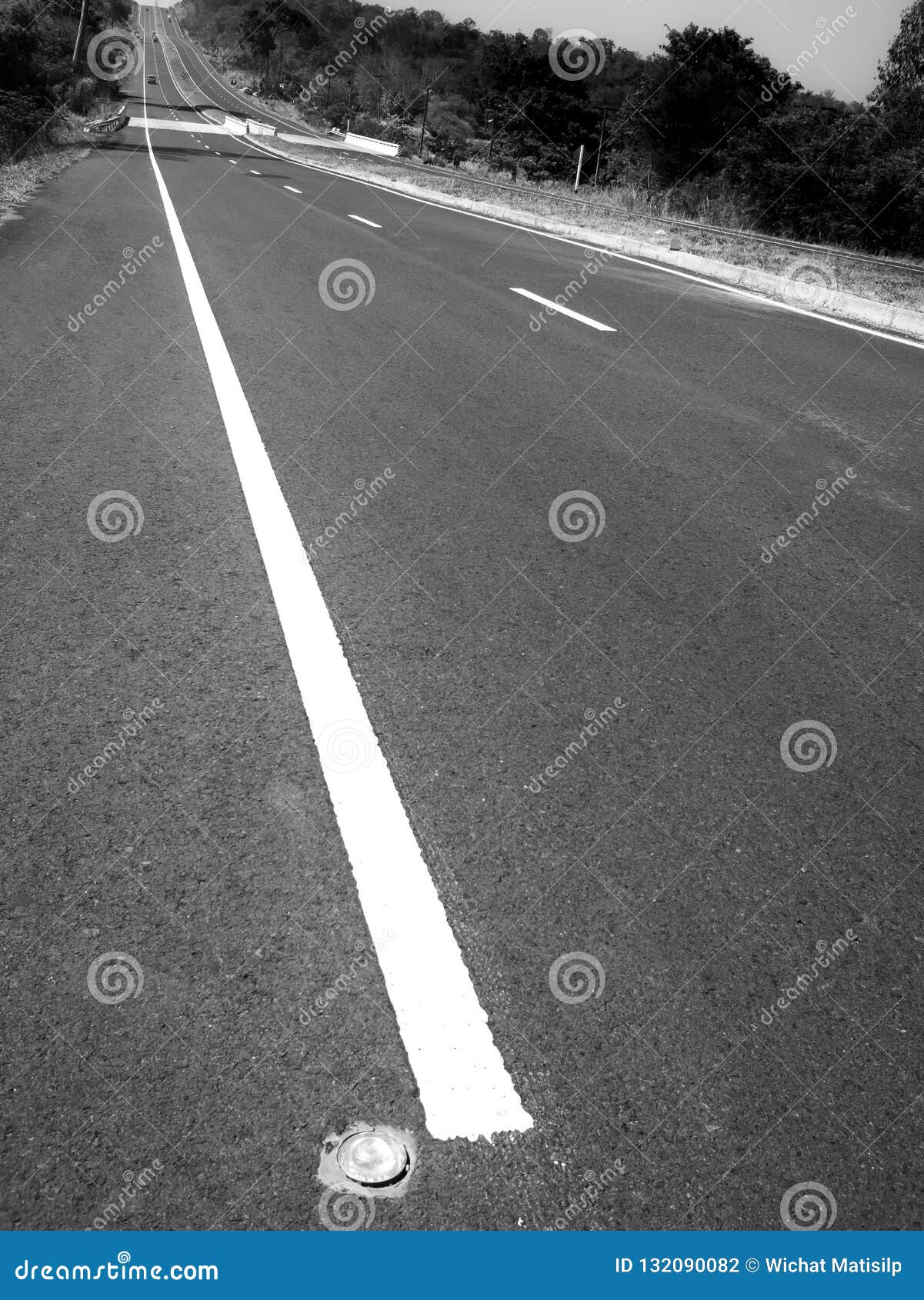White Line Traffic on the Way Up Stock Photo - Image of nature, beauty ...