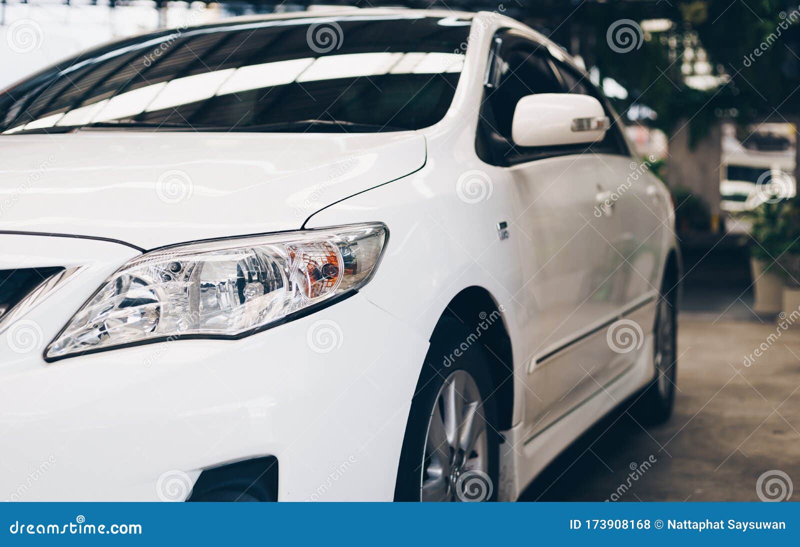 White Luxury Car in Vintage Tone Stock Photo - Image of auto, executive ...