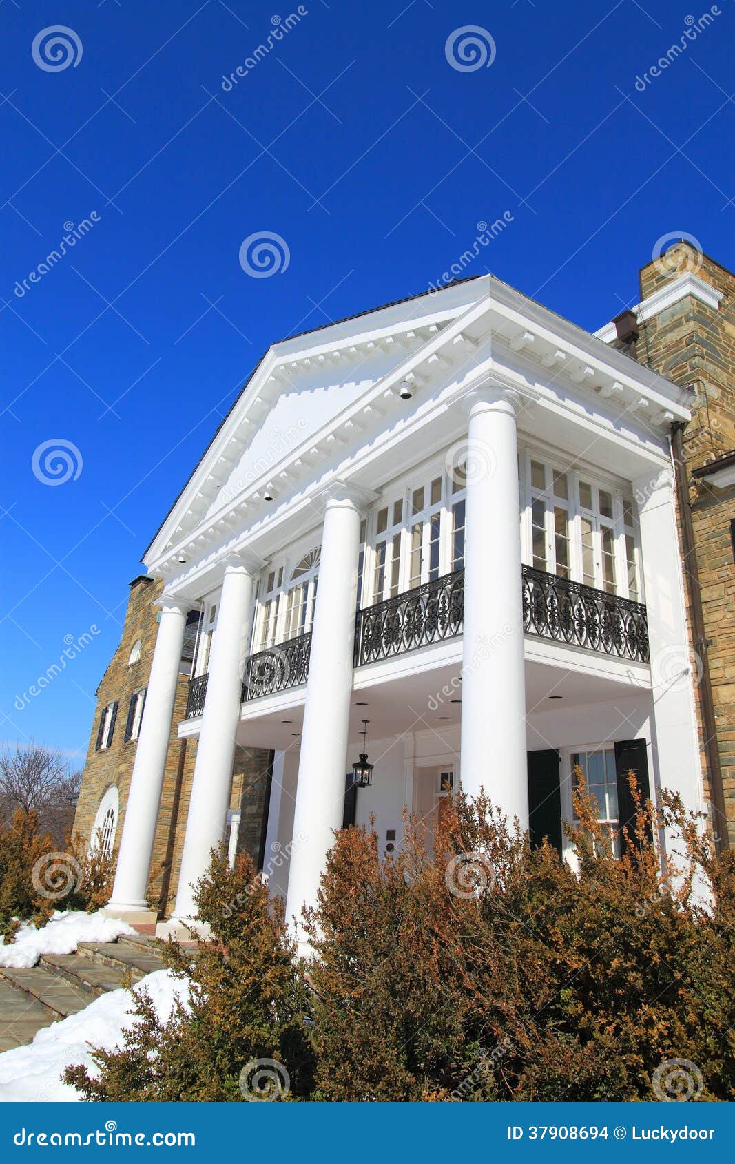 White Mansion Facade stock photo. Image of realty, architect - 37908694