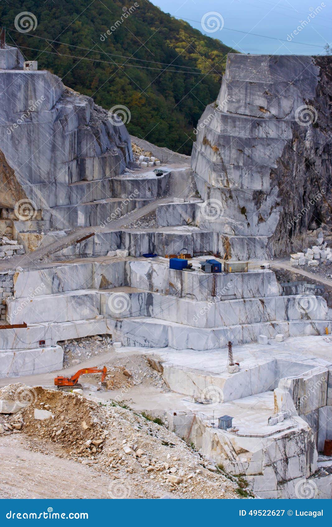 White Marble Quarry in Carrara Stock Image - Image of geology ...